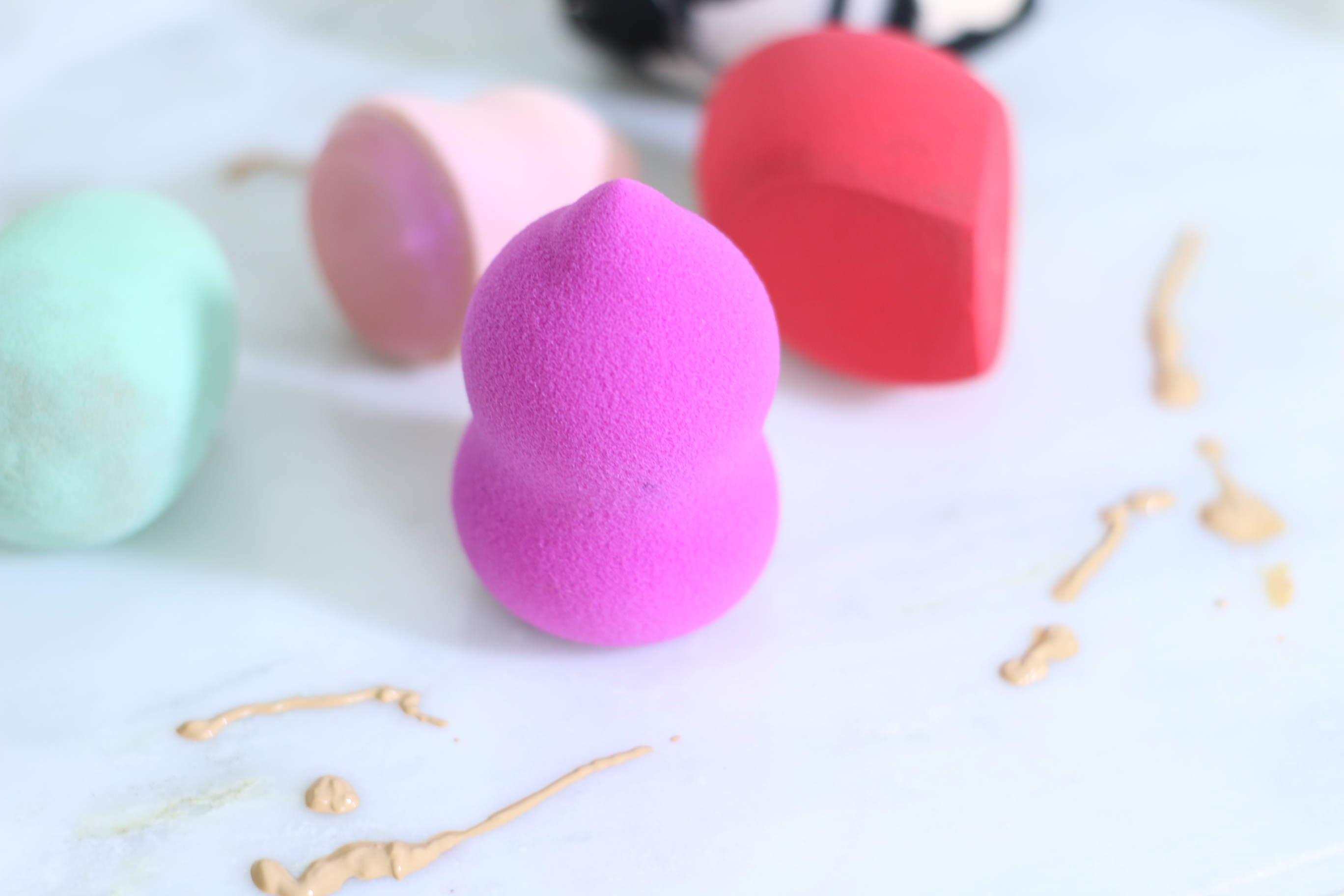 5 Amazing Affordable Beauty Sponges to Get That Flawless Base - Glam Latte